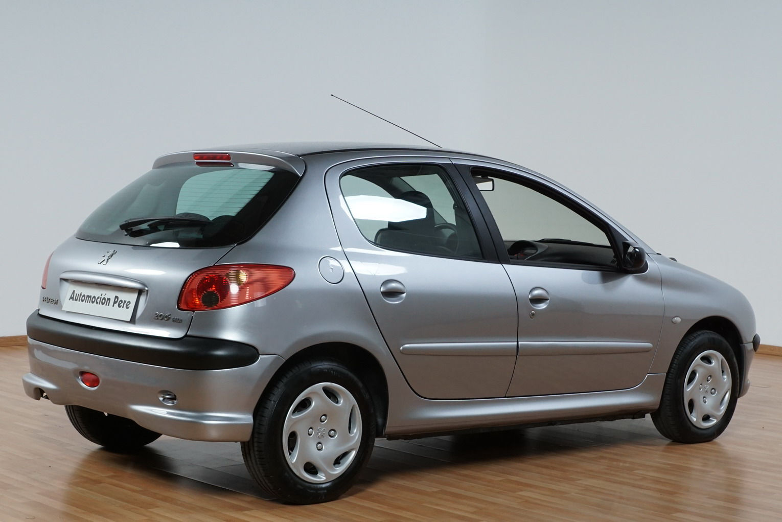 Peugeot 206 1.4 HDi 70 CV X-LINE | Automocio Pere